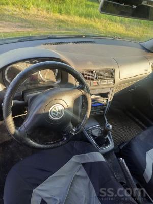 Melns Volkswagen Golf 2003 Cēsis, ar dzinēja tilpumu 1.90 L un nobraukumu 452 tūkst. km par 1100 €, foto 6 vietnē AUTOMOTO.COM.LV