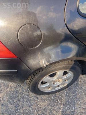 Melns Volkswagen Golf 2003 Cēsis, ar dzinēja tilpumu 1.90 L un nobraukumu 452 tūkst. km par 1100 €, foto 10 vietnē AUTOMOTO.COM.LV