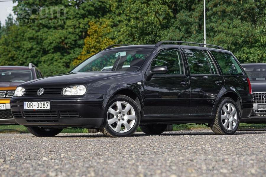 Black Volkswagen Golf 2003 in Riga, with an engine capacity of 1.60 L and mileage of 204 thousand km for 2790 €, photo 1 on AUTOMOTO.COM.LV