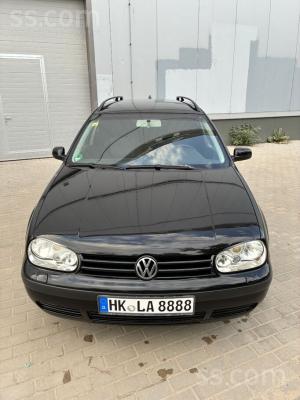 Melns Volkswagen Golf 2003 Rīga, ar dzinēja tilpumu 1.90 L un nobraukumu 303 tūkst. km par 2450 €, foto 4 vietnē AUTOMOTO.COM.LV