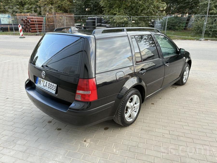 Melns Volkswagen Golf 2003 Rīga, ar dzinēja tilpumu 1.90 L un nobraukumu 303 tūkst. km par 2450 €, foto 6 vietnē AUTOMOTO.COM.LV