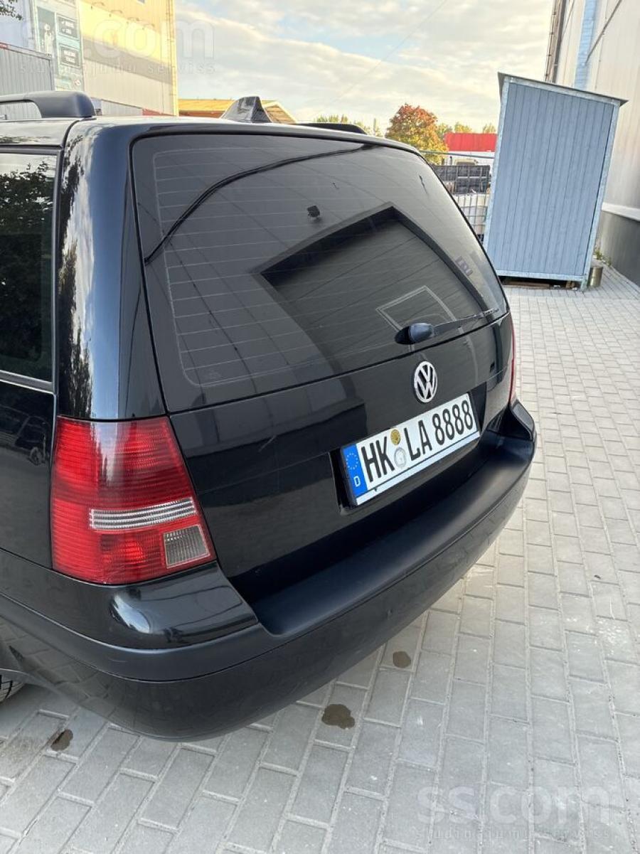 Melns Volkswagen Golf 2003 Rīga, ar dzinēja tilpumu 1.90 L un nobraukumu 303 tūkst. km par 2450 €, foto 8 vietnē AUTOMOTO.COM.LV