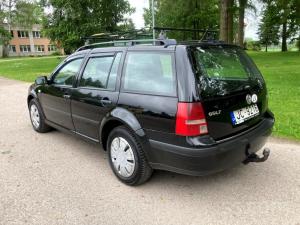 Melns Volkswagen Golf 2004 Jelgava, ar dzinēja tilpumu 1.90 L un nobraukumu 386 tūkst. km par 1390 €, foto 4 vietnē AUTOMOTO.COM.LV