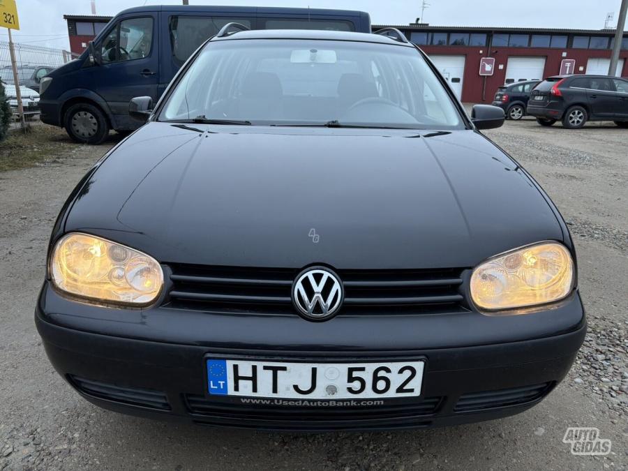 Melns Volkswagen Golf 2004 Ignalina, ar dzinēja tilpumu 1.90 L un nobraukumu 327 tūkst. km par 1550 €, foto 1 vietnē AUTOMOTO.COM.LV