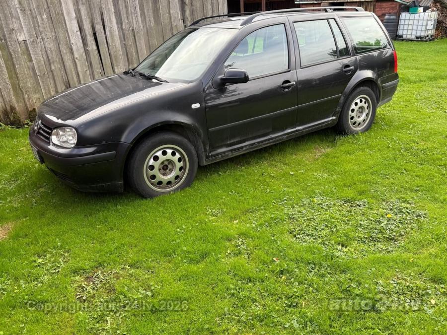Black Volkswagen Golf 2004 in Valga, with an engine capacity of 1.90 L and mileage of 0 thousand km for 900 €, photo 4 on AUTOMOTO.COM.LV