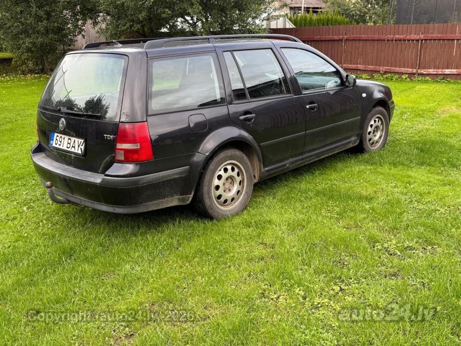 Black Volkswagen Golf 2004 in Valga, with an engine capacity of 1.90 L and mileage of 0 thousand km for 900 €, photo 5 on AUTOMOTO.COM.LV