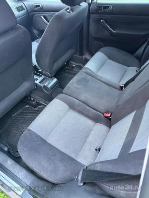 Black Volkswagen Golf 2004 in Valga, with an engine capacity of 1.90 L and mileage of 0 thousand km for 900 €, photo 8 on AUTOMOTO.COM.LV