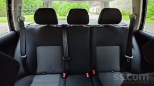 Melns Volkswagen Golf 2005 Dobele, ar dzinēja tilpumu 1.60 L un nobraukumu 299 tūkst. km par 1550 €, foto 16 vietnē AUTOMOTO.COM.LV