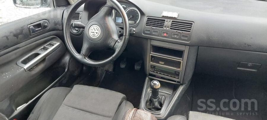 Melns Volkswagen Golf 2006 Rīga, ar dzinēja tilpumu 1.90 L un nobraukumu 330 tūkst. km par 1170 €, foto 6 vietnē AUTOMOTO.COM.LV