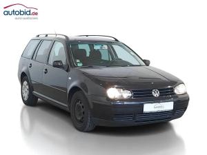 Melns Volkswagen Golf 2006 Limbaži, ar dzinēja tilpumu 1.60 L un nobraukumu 166 tūkst. km par 3250 €, foto 4 vietnē AUTOMOTO.COM.LV