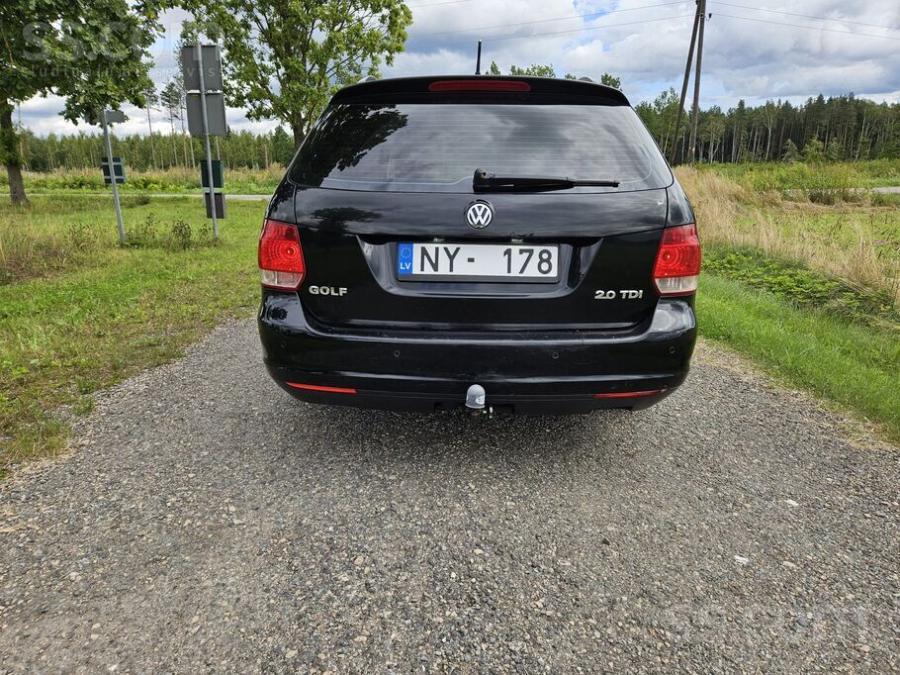 Black Volkswagen Golf 2007 in Ogre, with an engine capacity of 2.00 L and mileage of 262 thousand km for 2290 €, photo 4 on AUTOMOTO.COM.LV