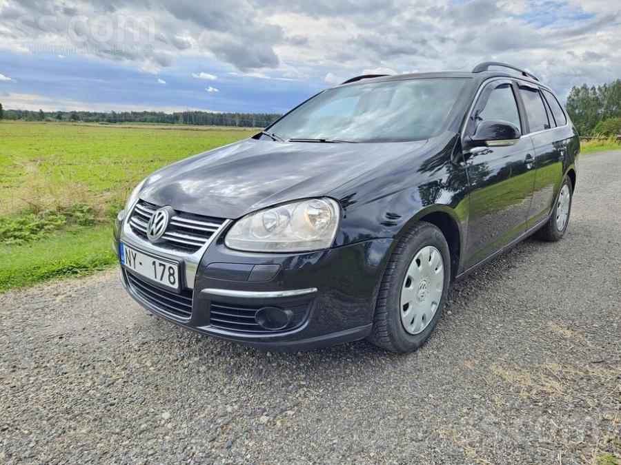 Black Volkswagen Golf 2007 in Ogre, with an engine capacity of 2.00 L and mileage of 262 thousand km for 2290 €, photo 5 on AUTOMOTO.COM.LV