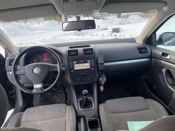 Melns Volkswagen Golf 2007 Šilutė, ar dzinēja tilpumu 1.39 L un nobraukumu 307 tūkst. km par 1750 €, foto 7 vietnē AUTOMOTO.COM.LV