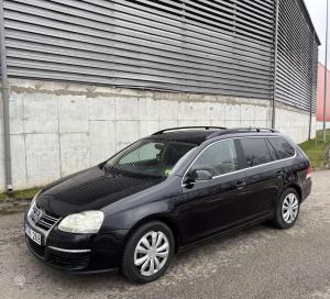 Melns Volkswagen Golf 2007 Viļņa, ar dzinēja tilpumu 1.90 L un nobraukumu 334 tūkst. km par 1850 €, foto 6 vietnē AUTOMOTO.COM.LV