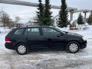 Black Volkswagen Golf 2007 in Paide, with an engine capacity of 1.90 L and mileage of 369 thousand km for 2499 €, photo 9 on AUTOMOTO.COM.LV