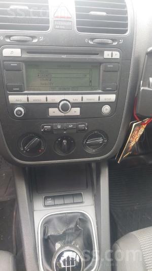 Melns Volkswagen Golf 2007 Rīga, ar dzinēja tilpumu 1.90 L un nobraukumu 455 tūkst. km par 1500 €, foto 7 vietnē AUTOMOTO.COM.LV