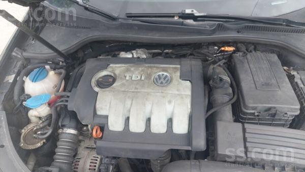 Black Volkswagen Golf 2007 in Riga, with an engine capacity of 1.90 L and mileage of 455 thousand km for 1500 €, photo 7 on AUTOMOTO.COM.LV