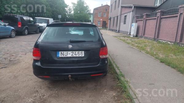 Black Volkswagen Golf 2007 in Riga, with an engine capacity of 1.90 L and mileage of 455 thousand km for 1500 €, photo 8 on AUTOMOTO.COM.LV