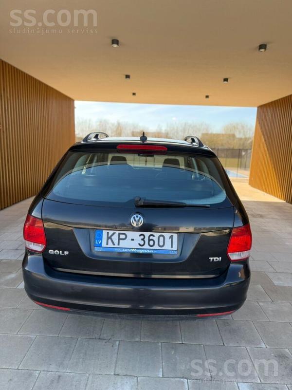 Melns Volkswagen Golf 2007 Rīga, ar dzinēja tilpumu 1.90 L un nobraukumu 266 tūkst. km par 2190 €, foto 5 vietnē AUTOMOTO.COM.LV