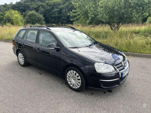 Black Volkswagen Golf 2007 in Vilnius, with an engine capacity of 1.90 L and mileage of 375 thousand km for 1200 €, photo 2 on AUTOMOTO.COM.LV