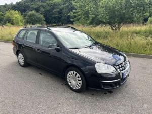 Melns Volkswagen Golf 2007 Viļņa, ar dzinēja tilpumu 1.90 L un nobraukumu 375 tūkst. km par 1200 €, foto 3 vietnē AUTOMOTO.COM.LV