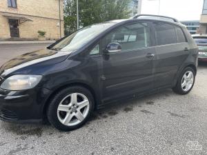 Black Volkswagen Golf 2007 in Vilnius, with an engine capacity of 1.90 L and mileage of 260 thousand km for 1600 €, photo 5 on AUTOMOTO.COM.LV