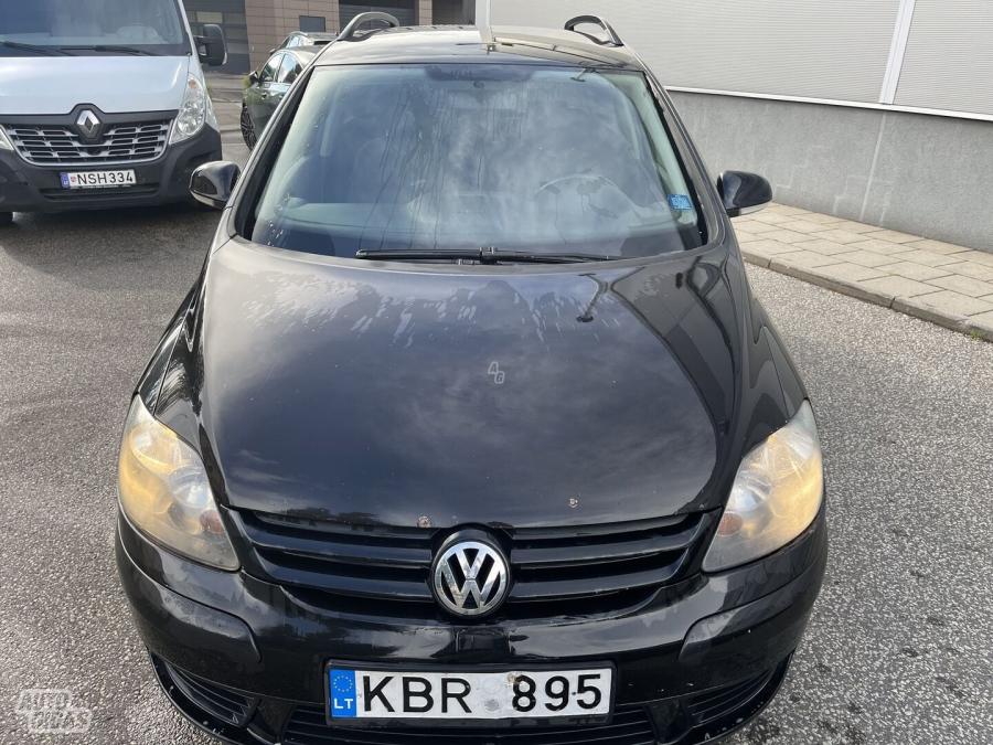 Black Volkswagen Golf 2007 in Vilnius, with an engine capacity of 1.90 L and mileage of 260 thousand km for 1600 €, photo 7 on AUTOMOTO.COM.LV