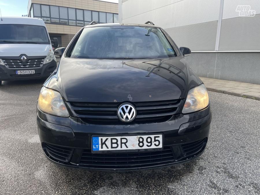 Black Volkswagen Golf 2007 in Vilnius, with an engine capacity of 1.90 L and mileage of 260 thousand km for 1600 €, photo 8 on AUTOMOTO.COM.LV
