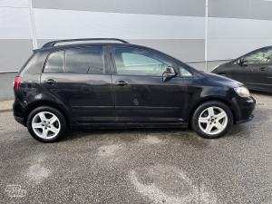 Black Volkswagen Golf 2007 in Vilnius, with an engine capacity of 1.90 L and mileage of 260 thousand km for 1600 €, photo 11 on AUTOMOTO.COM.LV