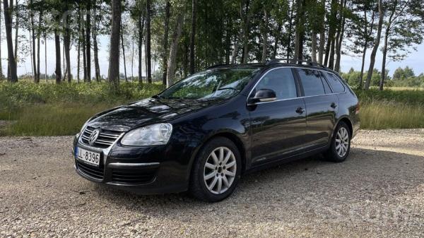 Black Volkswagen Golf 2007 in Riga, with an engine capacity of 1.90 L and mileage of 311 thousand km for 2200 €, photo 1 on AUTOMOTO.COM.LV