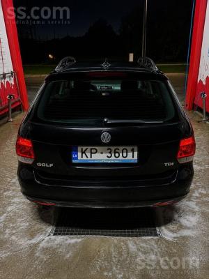Melns Volkswagen Golf 2007 Rīga, ar dzinēja tilpumu 1.90 L un nobraukumu 270 tūkst. km par 2600 €, foto 3 vietnē AUTOMOTO.COM.LV