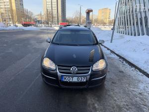 Black Volkswagen Golf 2008 in Vilnius, with an engine capacity of 2.00 L and mileage of 375 thousand km for 1950 €, photo 2 on AUTOMOTO.COM.LV