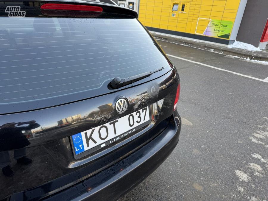 Black Volkswagen Golf 2008 in Vilnius, with an engine capacity of 2.00 L and mileage of 375 thousand km for 1950 €, photo 7 on AUTOMOTO.COM.LV
