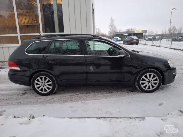 Melns Volkswagen Golf 2008 Pakruojis, ar dzinēja tilpumu 2.00 L un nobraukumu 181 tūkst. km par 2450 €, foto 4 vietnē AUTOMOTO.COM.LV