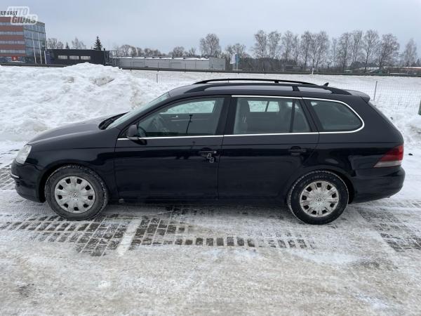 Melns Volkswagen Golf 2008 Viļņa, ar dzinēja tilpumu 1.90 L un nobraukumu 351 tūkst. km par 2600 €, foto 4 vietnē AUTOMOTO.COM.LV