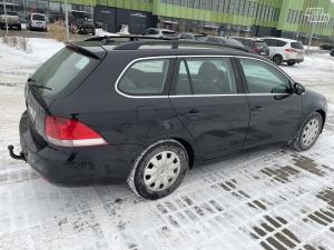 Melns Volkswagen Golf 2008 Viļņa, ar dzinēja tilpumu 1.90 L un nobraukumu 351 tūkst. km par 2600 €, foto 9 vietnē AUTOMOTO.COM.LV