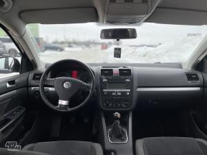 Melns Volkswagen Golf 2008 Viļņa, ar dzinēja tilpumu 1.90 L un nobraukumu 351 tūkst. km par 2600 €, foto 16 vietnē AUTOMOTO.COM.LV