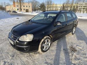 Black Volkswagen Golf 2008 in Siauliai, with an engine capacity of 1.90 L and mileage of 421 thousand km for 1700 €, photo  on AUTOMOTO.COM.LV