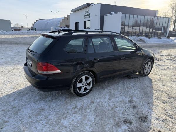 Black Volkswagen Golf 2008 in Siauliai, with an engine capacity of 1.90 L and mileage of 421 thousand km for 1700 €, photo 6 on AUTOMOTO.COM.LV