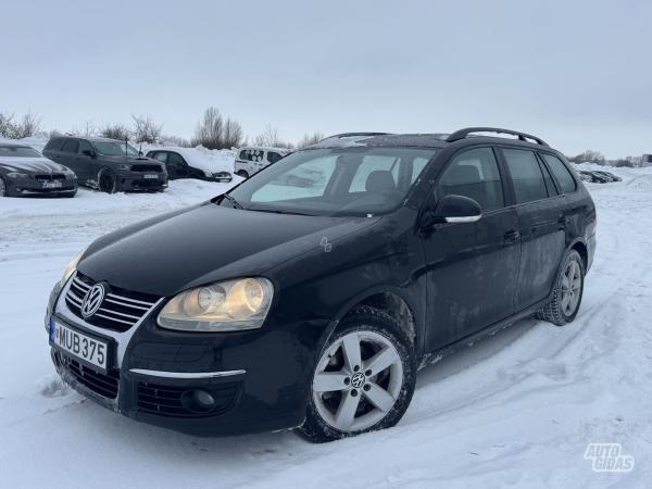 Black Volkswagen Golf 2008 in Panevezys, with an engine capacity of 1.90 L and mileage of 400 thousand km for 1580 €, photo 1 on AUTOMOTO.COM.LV