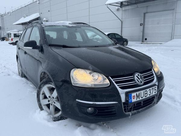 Black Volkswagen Golf 2008 in Panevezys, with an engine capacity of 1.90 L and mileage of 400 thousand km for 1580 €, photo 6 on AUTOMOTO.COM.LV