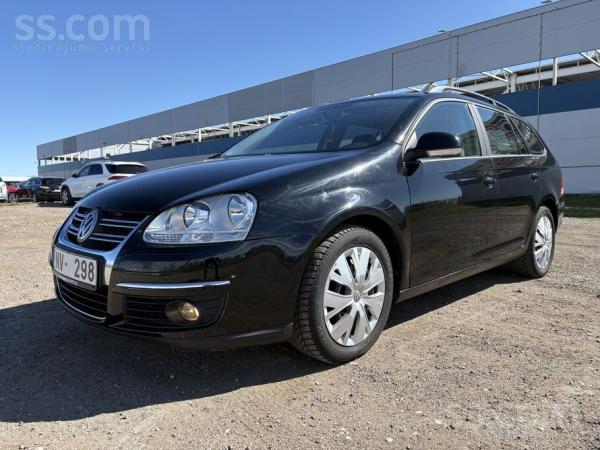 Melns Volkswagen Golf 2008 Daugavpils, ar dzinēja tilpumu 1.90 L un nobraukumu 270 tūkst. km par 3350 €, foto 1 vietnē AUTOMOTO.COM.LV