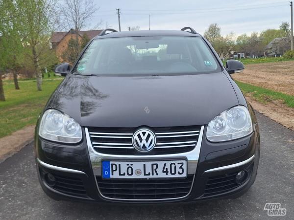 Melns Volkswagen Golf 2008 Mažeikiai, ar dzinēja tilpumu 1.90 L un nobraukumu 260 tūkst. km par 3250 €, foto 4 vietnē AUTOMOTO.COM.LV