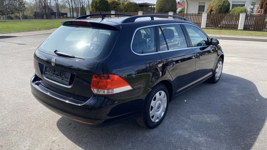 Black Volkswagen Golf 2008 in Vilkaviskis, with an engine capacity of 1.60 L and mileage of 247 thousand km for 2650 €, photo 7 on AUTOMOTO.COM.LV