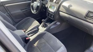 Black Volkswagen Golf 2008 in Vilkaviskis, with an engine capacity of 1.60 L and mileage of 247 thousand km for 2650 €, photo 15 on AUTOMOTO.COM.LV