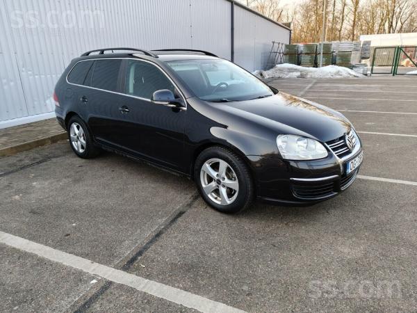 Melns Volkswagen Golf 2008 Rīga, ar dzinēja tilpumu 1.90 L un nobraukumu 236 tūkst. km par 4750 €, foto 1 vietnē AUTOMOTO.COM.LV