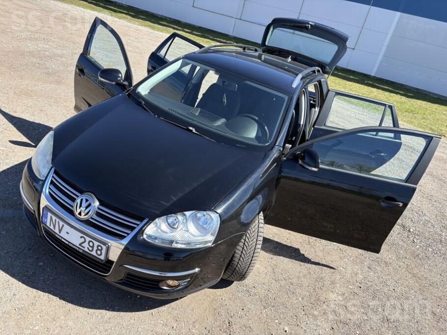 Melns Volkswagen Golf 2008 Daugavpils, ar dzinēja tilpumu 1.90 L un nobraukumu 270 tūkst. km par 3350 €, foto 31 vietnē AUTOMOTO.COM.LV