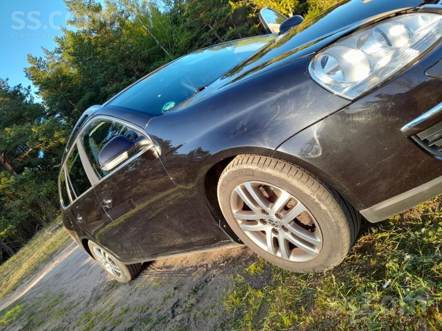 Black Volkswagen Golf 2008 in Daugavpils, with an engine capacity of 2.00 L and mileage of 308 thousand km for 1650 €, photo 12 on AUTOMOTO.COM.LV