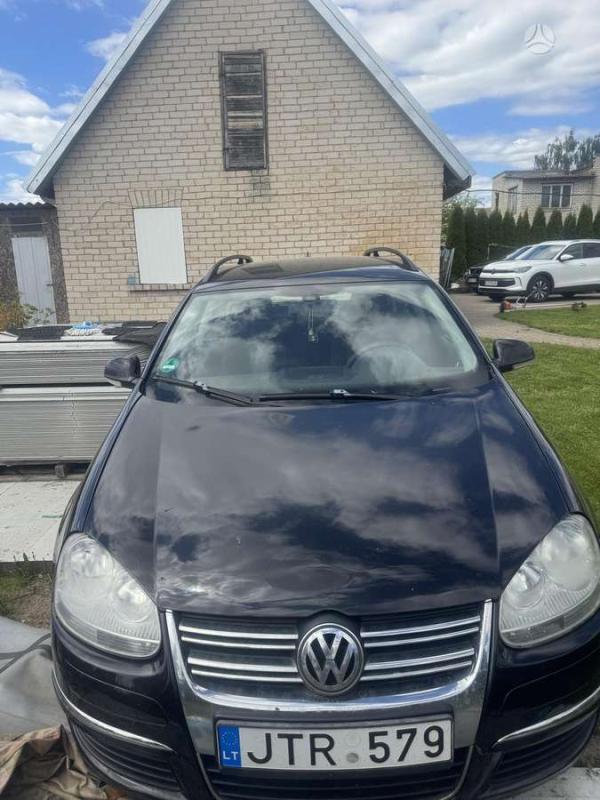 Black Volkswagen Golf 2008 in Kedainiai, with an engine capacity of 1.97 L and mileage of 438 thousand km for 1300 €, photo 2 on AUTOMOTO.COM.LV
