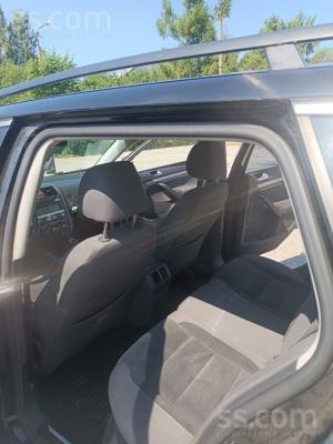 Melns Volkswagen Golf 2008 Liepāja, ar dzinēja tilpumu 1.90 L un nobraukumu 288 tūkst. km par 1790 €, foto 5 vietnē AUTOMOTO.COM.LV
